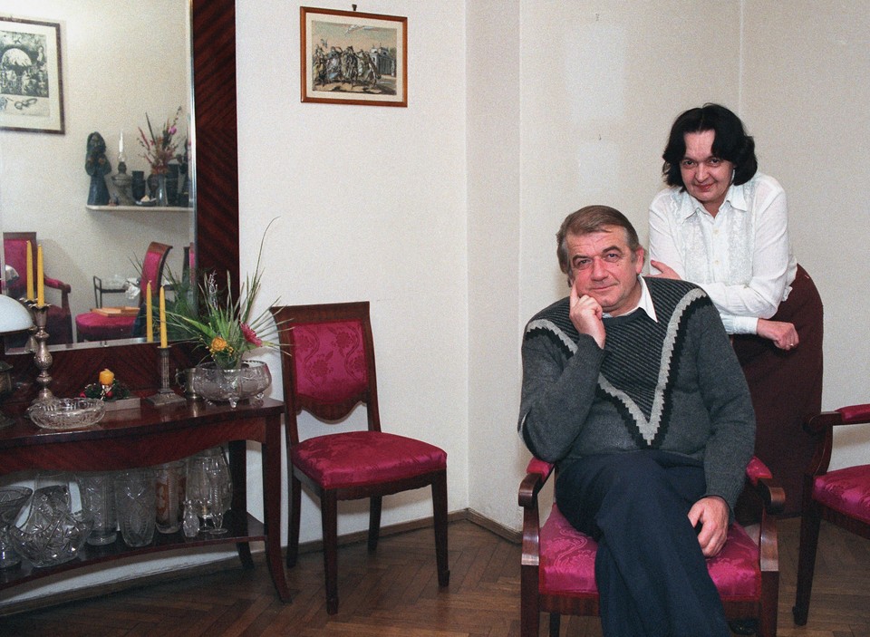 Zbigniew Religa był z żoną 50 lat. "To nie miłość od pierwszego ...