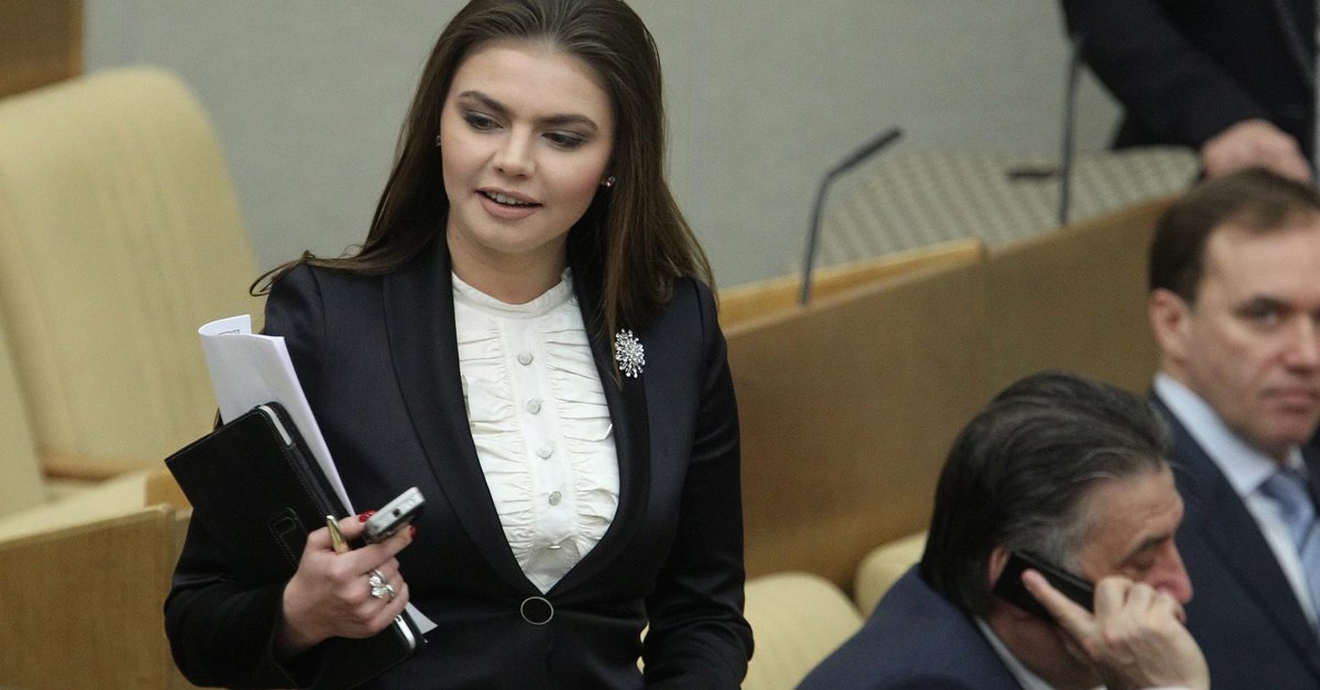 Vladimir Putin is to have two sons. Alina Kabaeva gave birth to them in ...