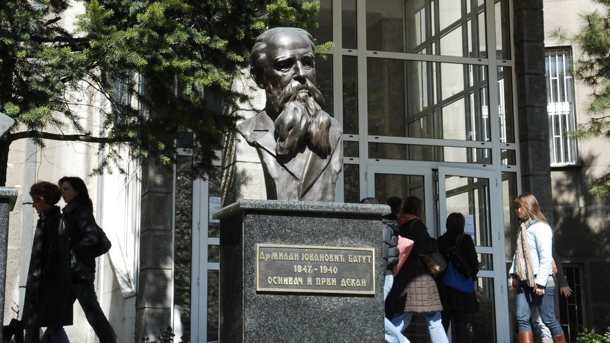 U Srbiji 450 žena umre svake godine od raka grlića materice - Blic