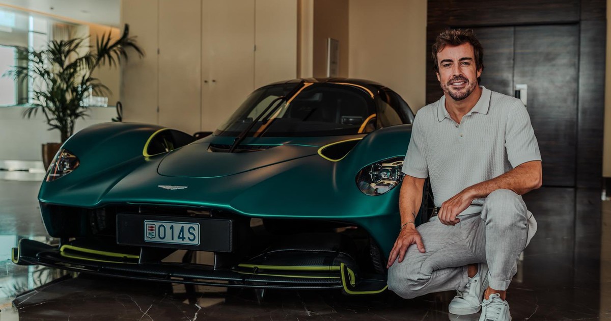 Fernando Alonso zapłacił za unikatowe auto 4 mln euro. Godzinę pojeździł