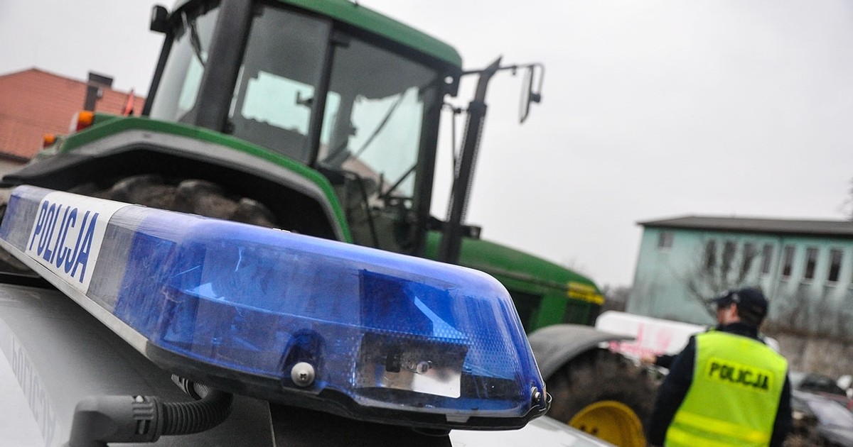 Makabryczny wypadek podczas prac w polu. Straszne, co spotkało rolnika