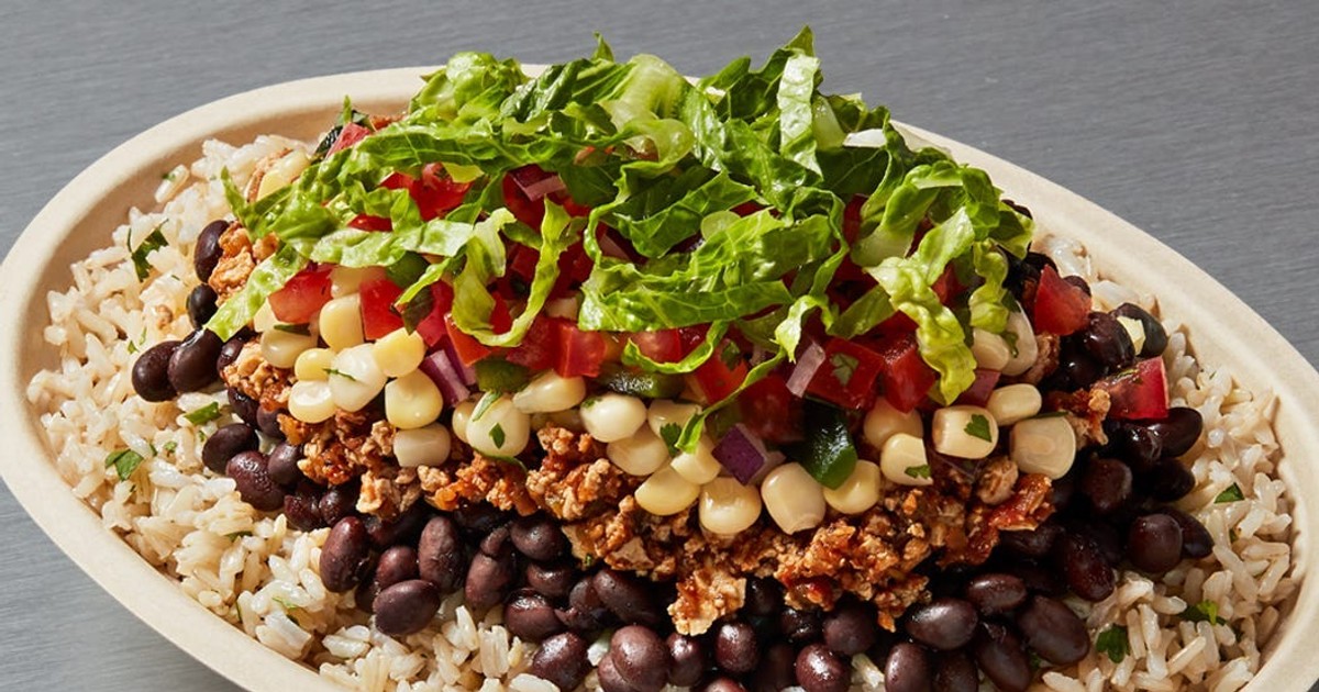 A woman who brought a box of Chipotle on her flight is dividing TikTok ...
