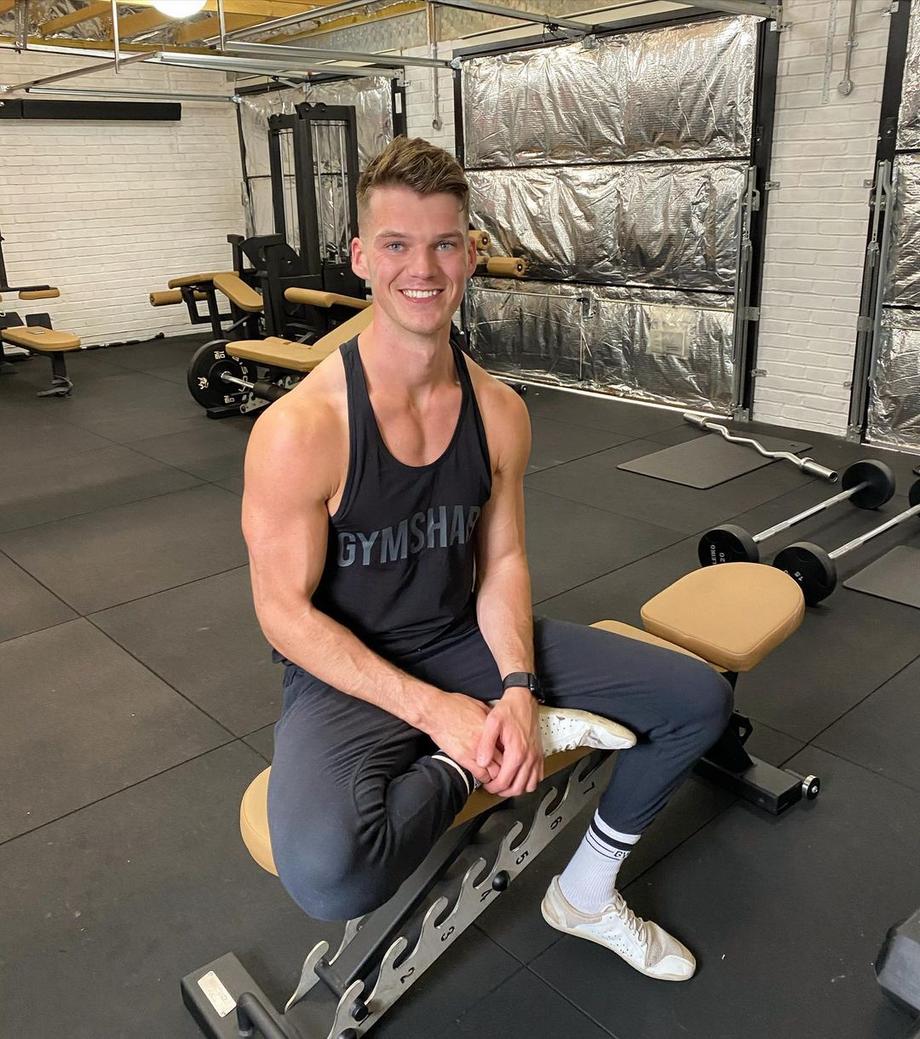 Ben Francis – twórca Gymsharka – jak zbudował markę sportową na TikToku ...