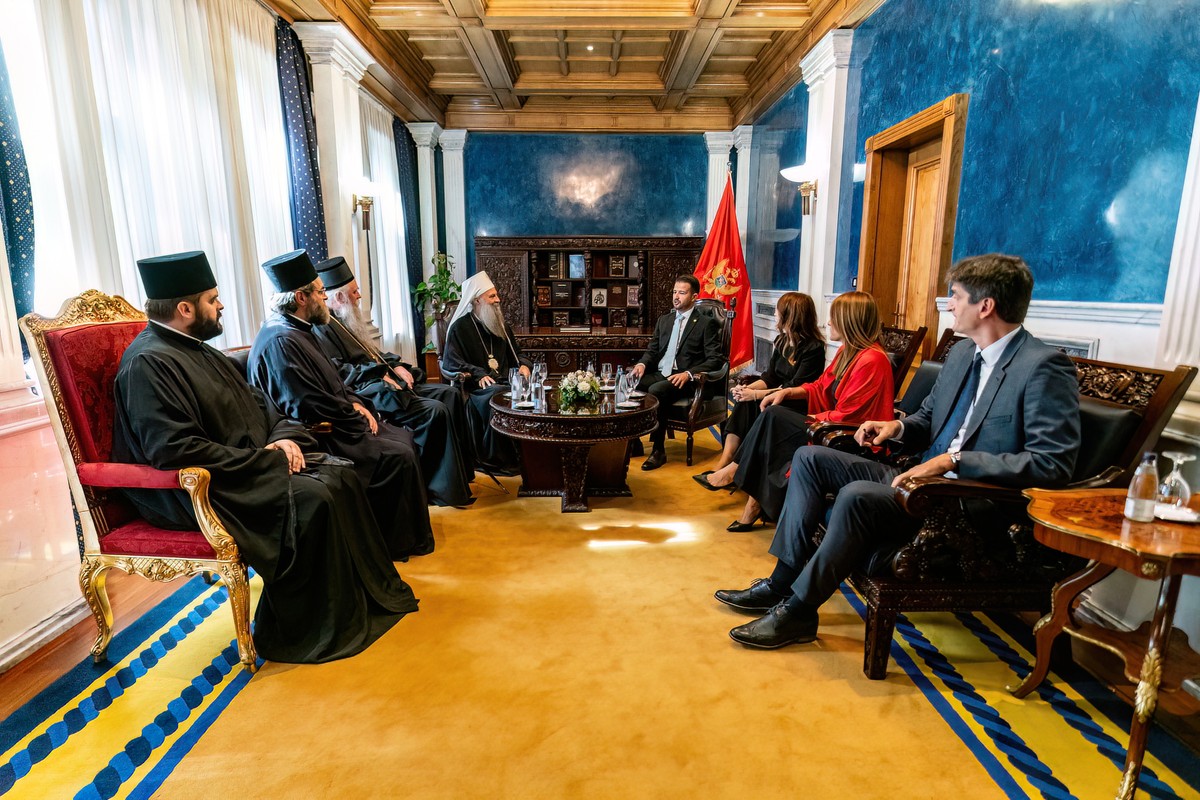 Patrijarh Porfirije stigao u Podgoricu, Milatović organizovao svečani ručak u vili "Gorica ...