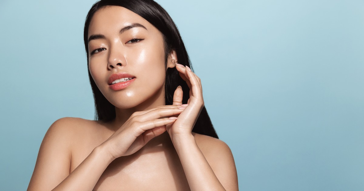Ten krem BB to światowy bestseller. Ma go każda Koreanka, kryje jak podkład - Uroda