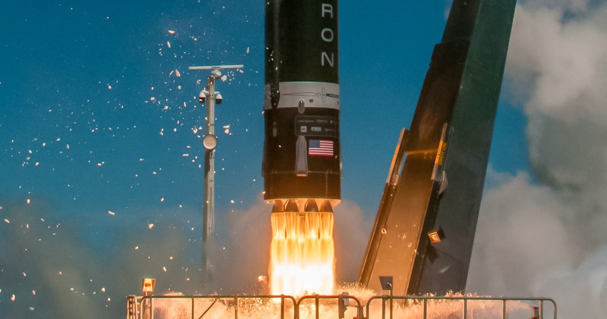 Rocket Lab will soon run its first test of a SpaceX-like rocket booster ...