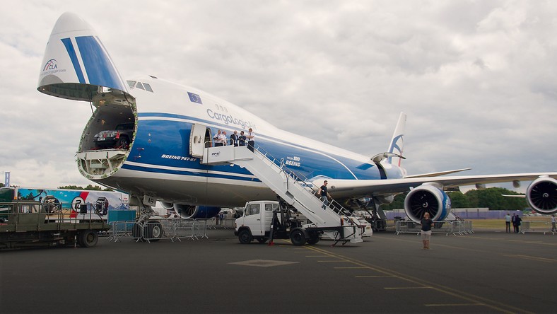Boeing 747-8F - samolot jumbo jet w wersji cargo