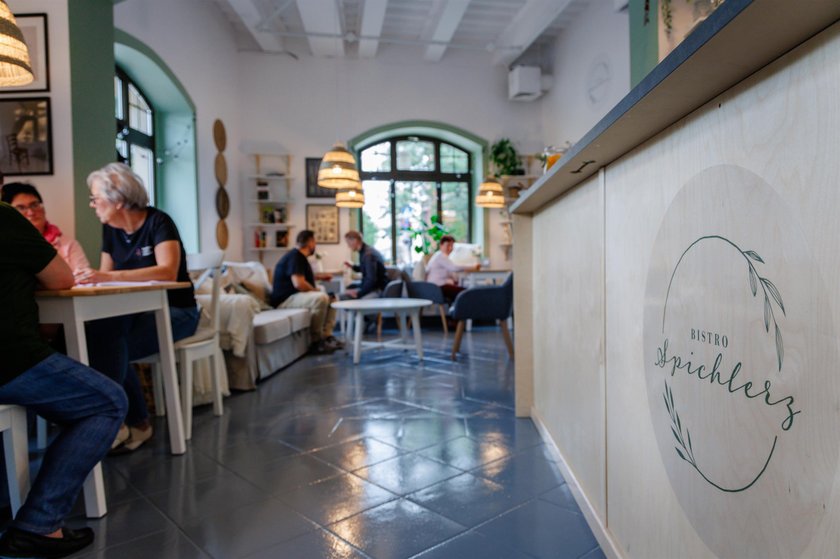 W Katowicach powstało Ministerstwo ds. Samotności. Pierwsze socjalne bistro W Katowicach powstało Ministerstwo ds. Samotności. Pierwsze socjalne bistro