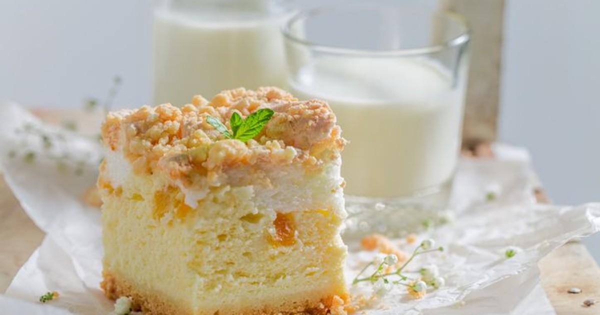 Sernik bez sera Cię zaskoczy. Poznaj przepis na wyborne ciasto śmietanowiec
