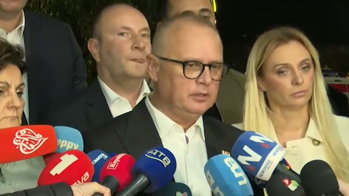 Prva izjava Gorana Vesića nakon tragedije na železničkoj stanici: "Utvrdićemo odgovornost svih ...