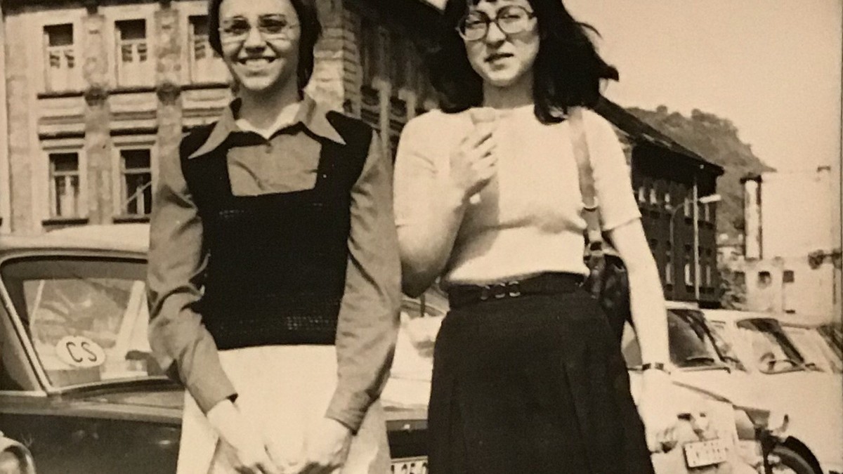 E to je drugarstvo! Davne 1969. Beograđanku i Čehinju spojila je prva ...