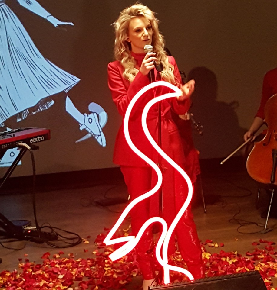 Sarsa olśniła wyglądem na recitalu. Jak promuje "Carmen"? (TYLKO U NAS ...