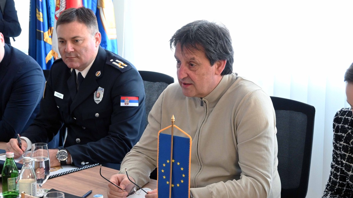 Ministar policije sa evropskom komesarkom za migracije na prelazu ...