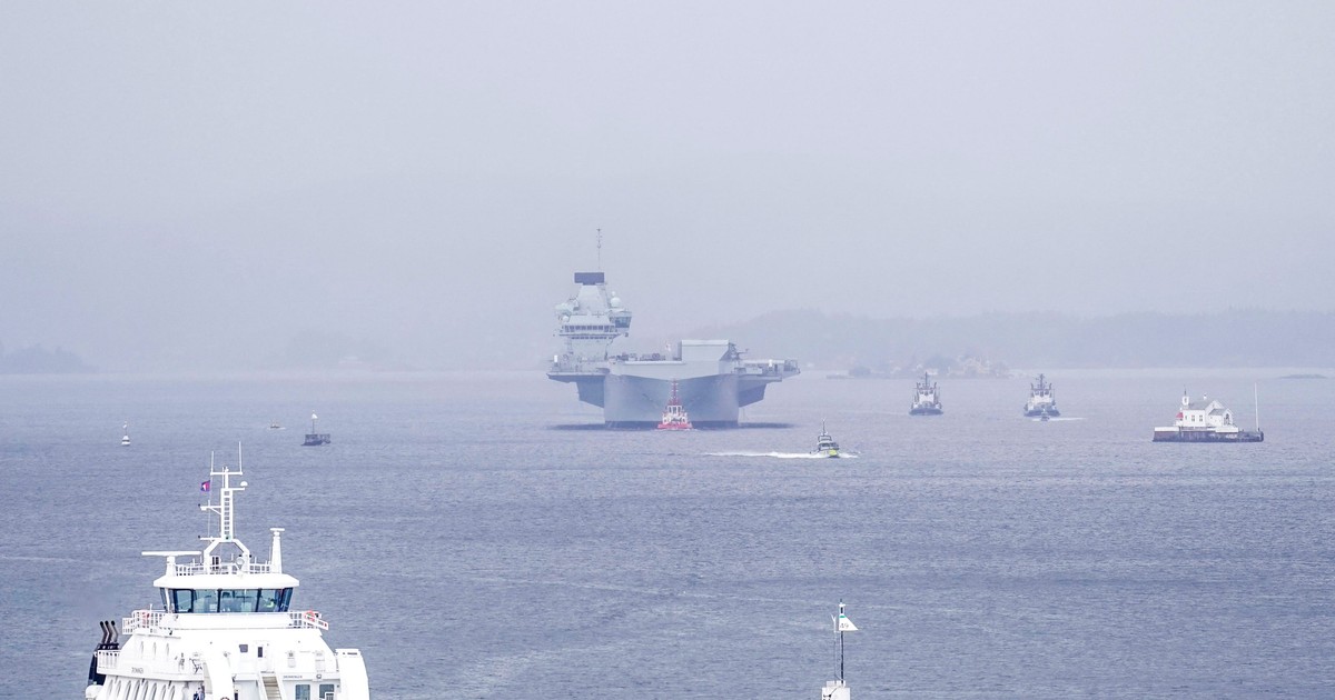 The UK's $3.7B flagship aircraft carrier caught fire in another ...