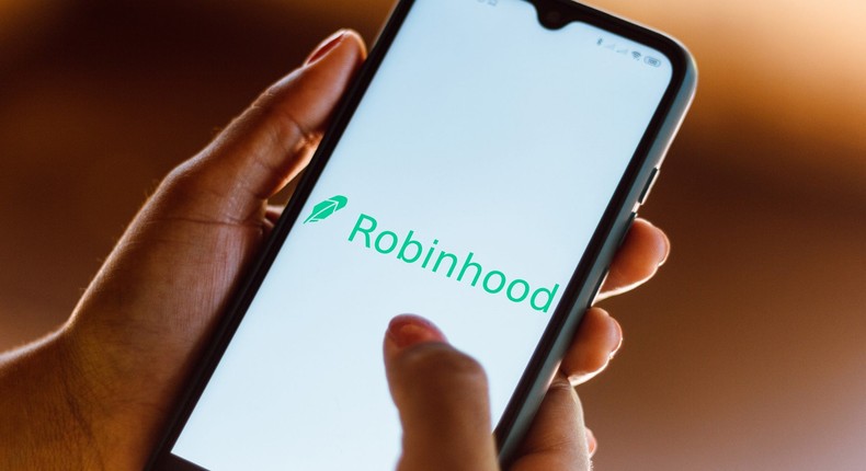 Robinhood is reportedly setting aside 35% of its IPO shares for retail ...