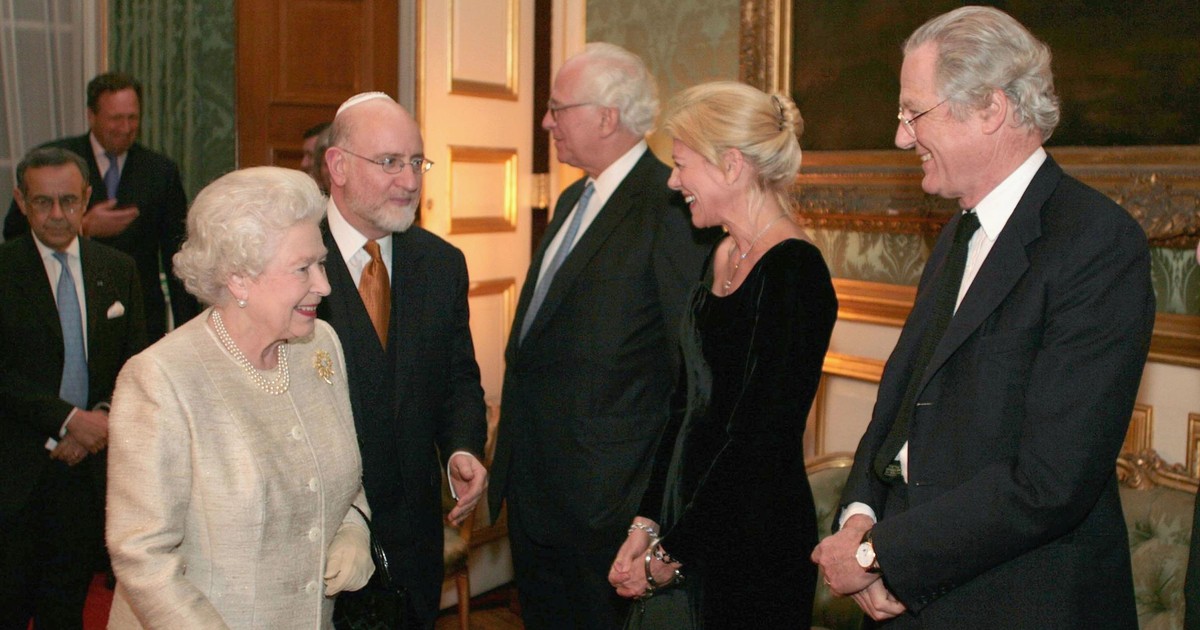 Elżbieta II nie żyje. Teraz zmarł jej doradca Evelyn de Rothschild ...