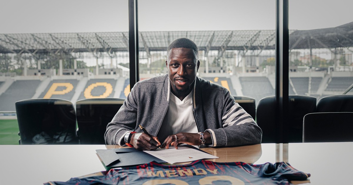 Benjamin Mendy uczy się języka polskiego. To nagranie jest hitem! WIDEO