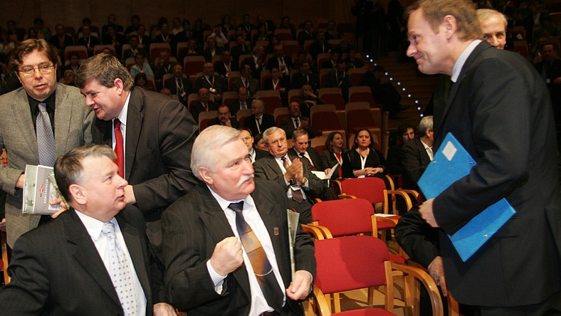 Niemiecki agent w otoczeniu Donalda Tuska - Dziennik.pl