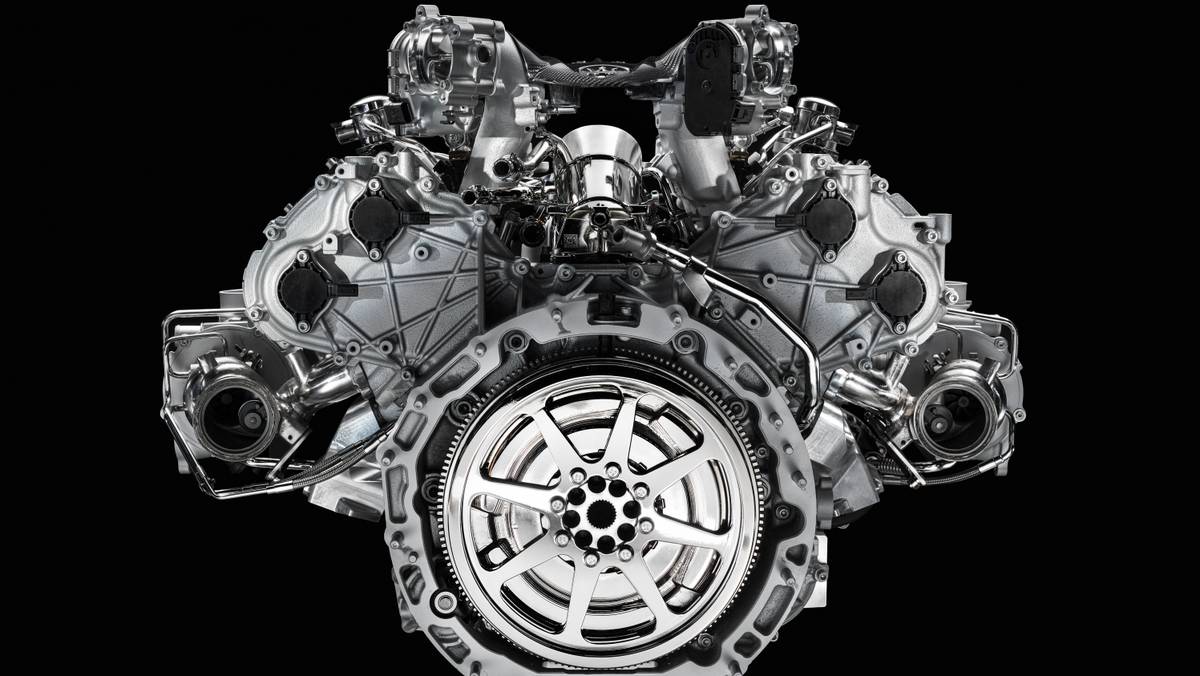 Działające silniki spalinowe w skali. V8, które możesz mieć na biurku