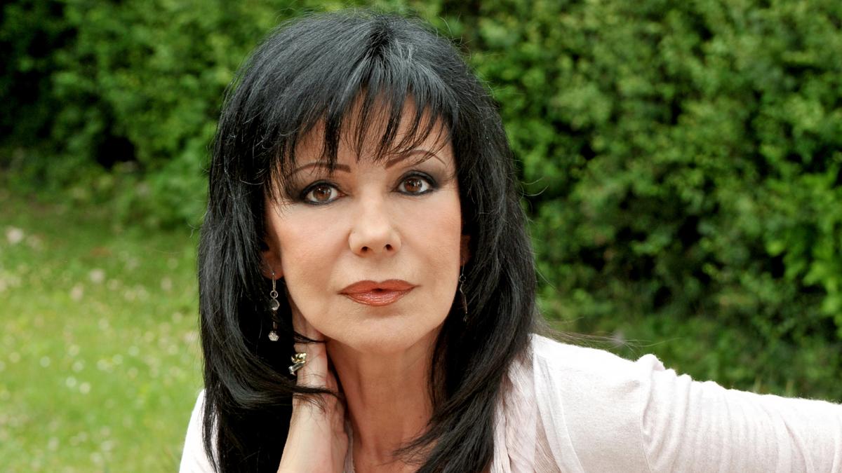 Sokkot kapott Szűcs Judith, amikor az ajtóban meglátta őt - Kiskegyed