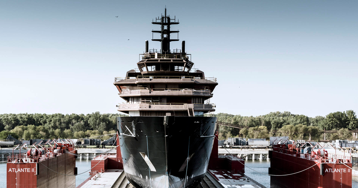 A sleek, black yacht that just launched is now the world's largest ...