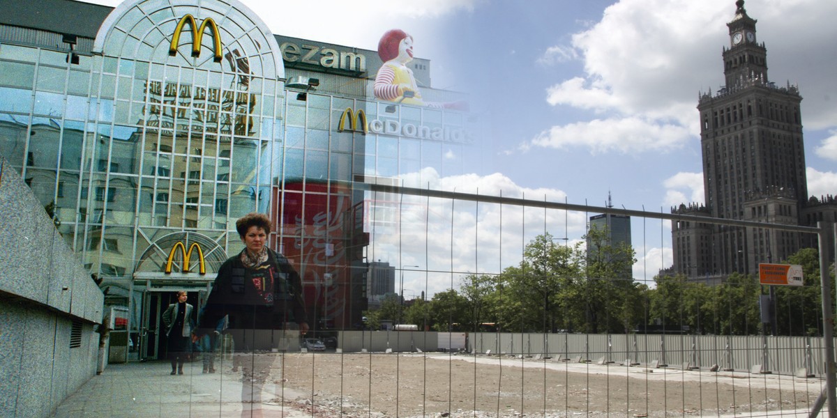 Pierwszy McDonald's w Polsce otwarto 23 lata temu - Wiadomości Pierwszy McDonald's w Polsce otwarto 23 lata temu - Wiadomości