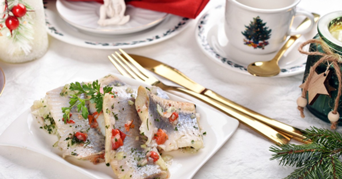 To najpopularniejsza polska ryba. Może zawierać groźne pasożyty - Kobieta