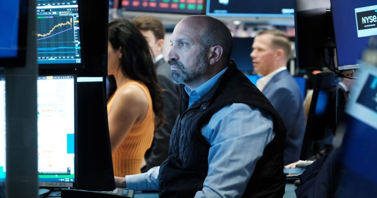 Stock market today: US stocks pull back from record levels as traders ready for big week of ...