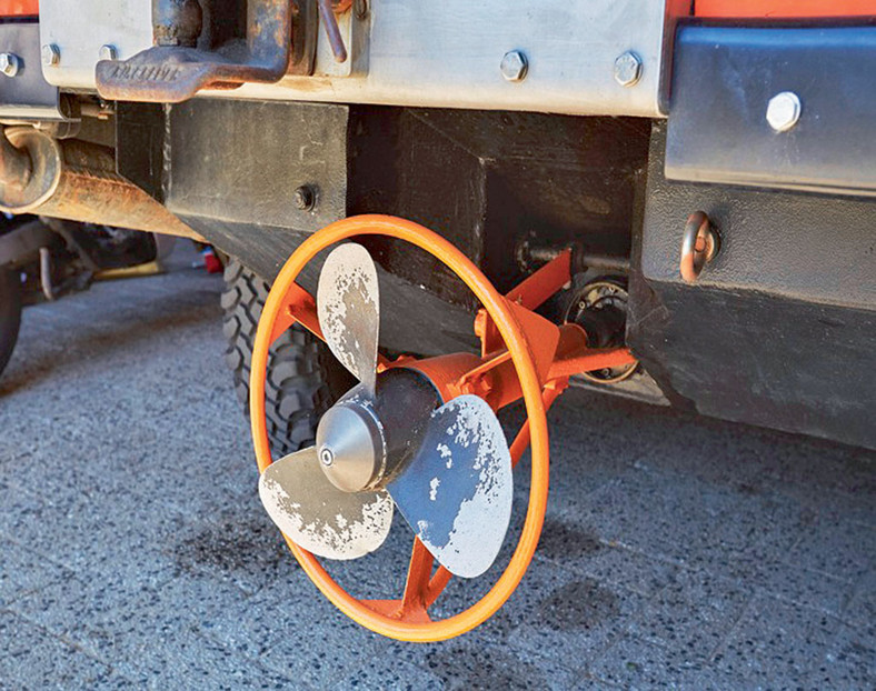 Pływające samochody - Dutton Surf, GAZ-46, Amphicar XL, Beijing Jeep i ...