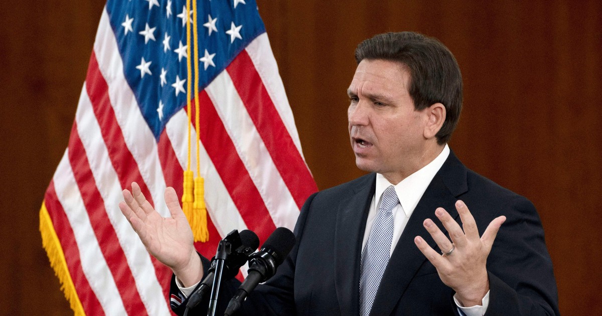 Ron DeSantis says he's never supported the bill that would require ...