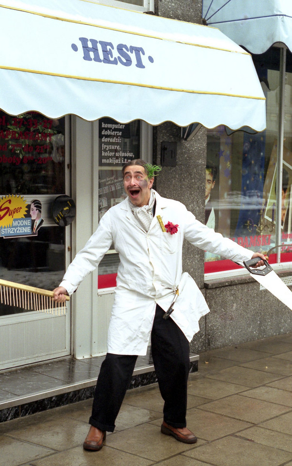 Kiedyś gwiazdy TV, a dziś? Tadeusz Ross jako Zulu-Gula - Plejada.pl