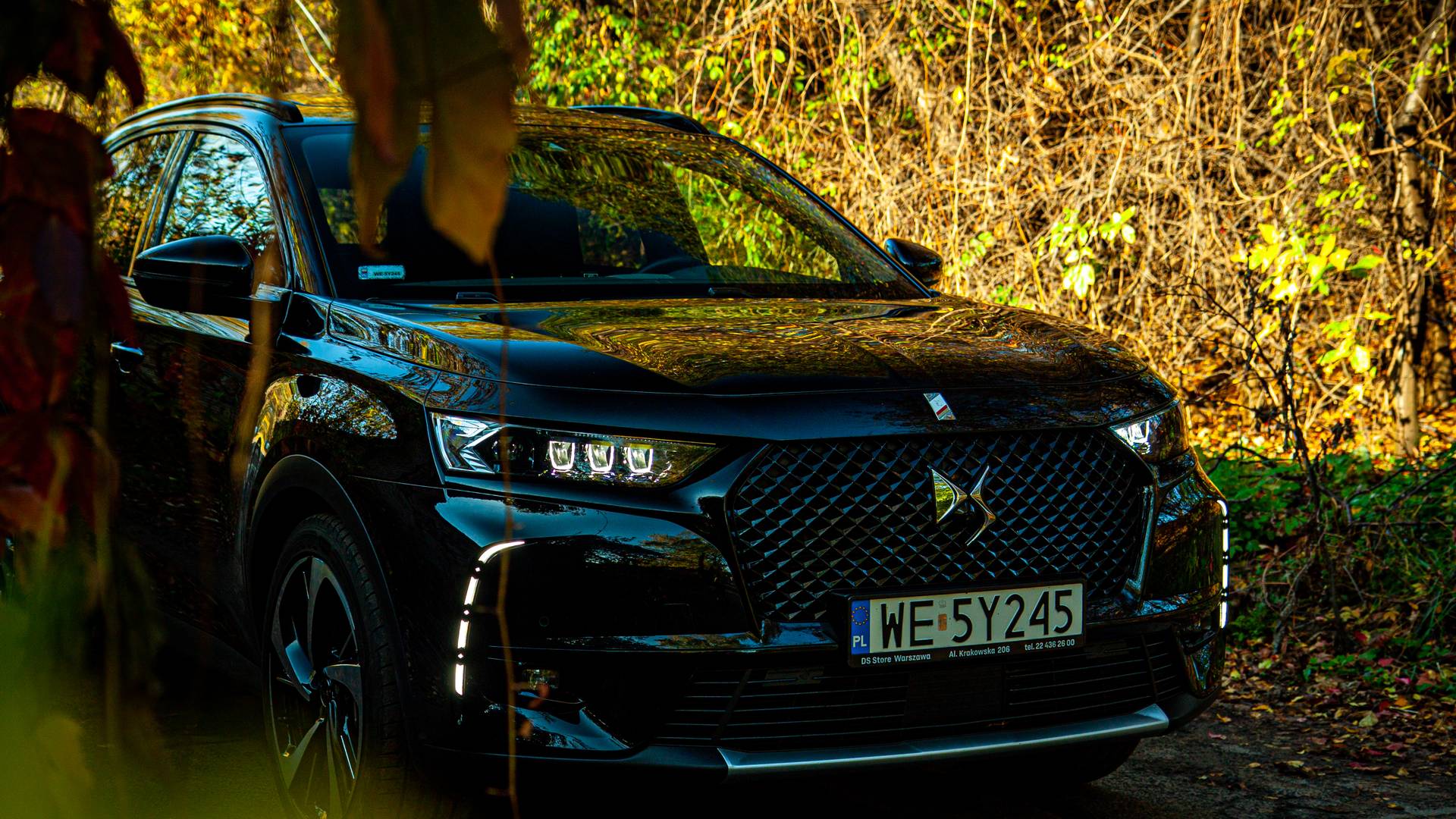 Powrót przełomowego auta. Hybrydowy DS7 nie jest sztucznie nijaki - Noizz