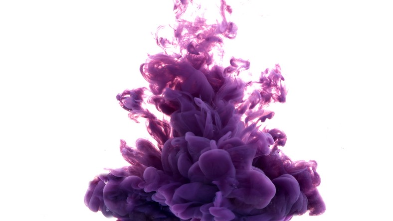 Fioletowa sukienka, fioletowe dodatki - zobacz. Fiolet kolorem roku ...