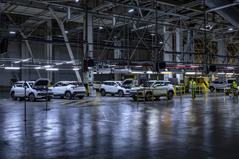 Nowy Moskwicz już w produkcji, a Izera wciąż w planach...