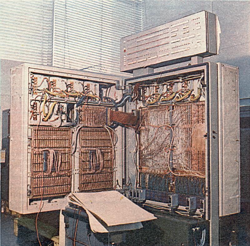 Pierwszy polski komputer - jak wyglądał i jaką miał moc? O tych ...