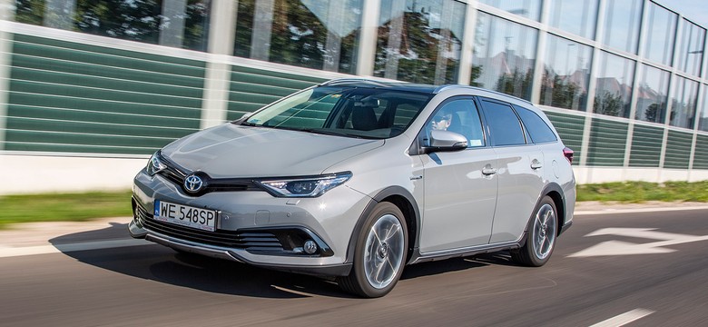 Auta hybrydowe - Auto Świat