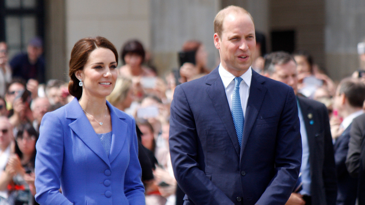 Tak Kate radzi sobie z plotkami o zdradach Williama. Posłuchała rady ...