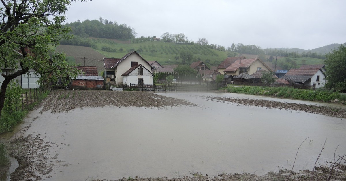 Vodostaj na 20 reka u porastu, Bjelica ponovo poplavila - Blic