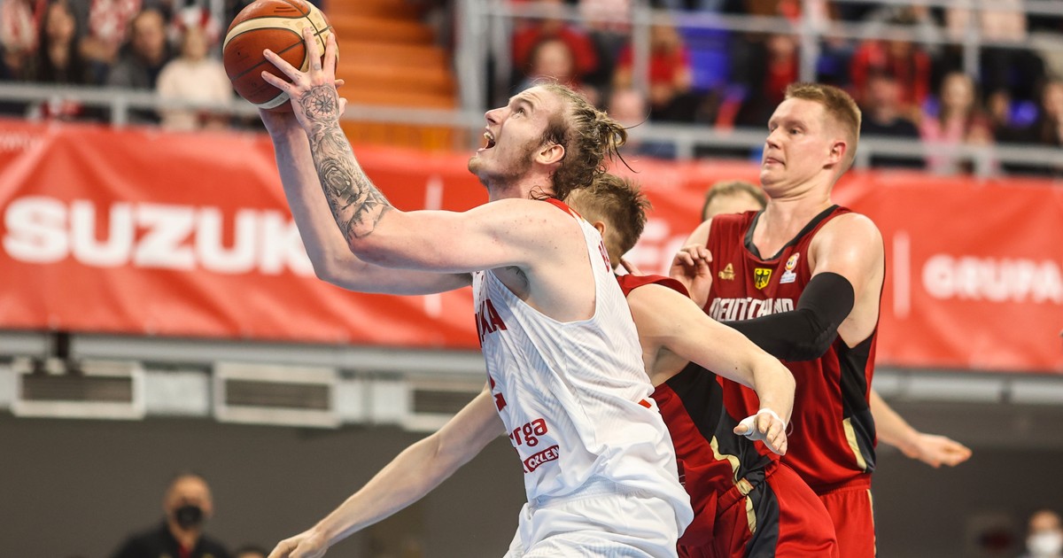 Olek Balcerowski nie myśli o drafcie do NBA i trenuje przed EuroBasketem