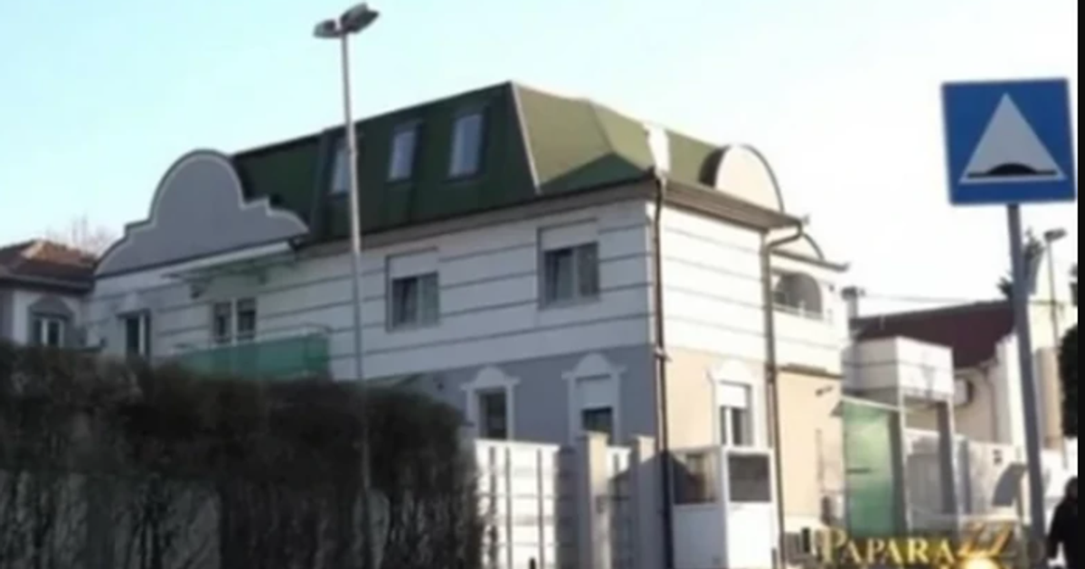 Ovo je vila od 800.000 evra u kojoj naš pevač živi sa porodicom, važi za jednu od najskupljih ...