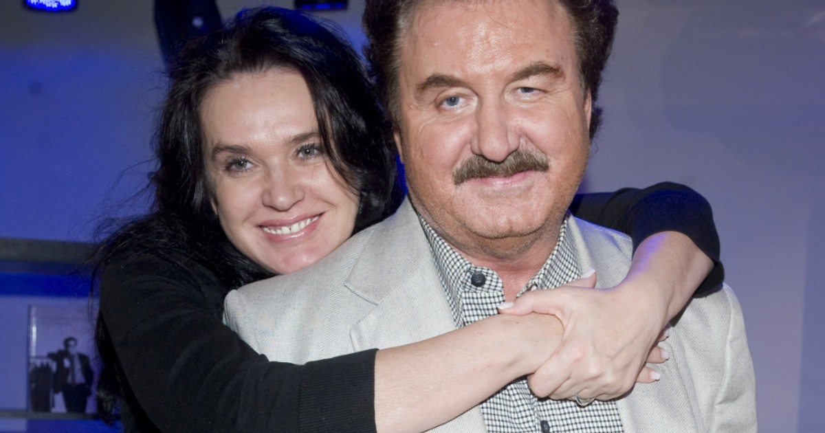 Ewa Krawczyk nie może pogodzić się ze śmiercią męża. "Idę do łóżka i ...