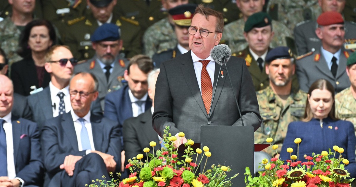 Minister obrony Niemiec: możemy przywrócić obowiązkową służbę wojskową - Wiadomości