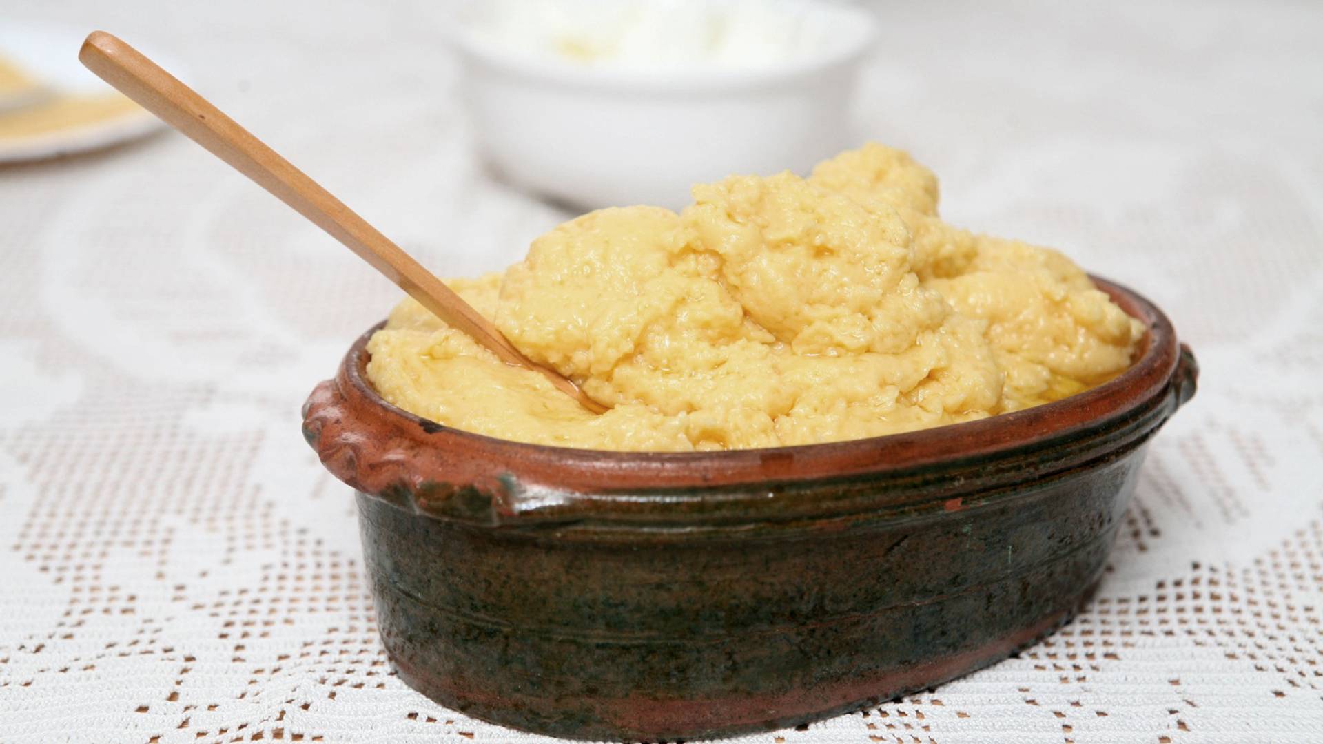 Recept za kačamak iz istočne Srbije Noizz