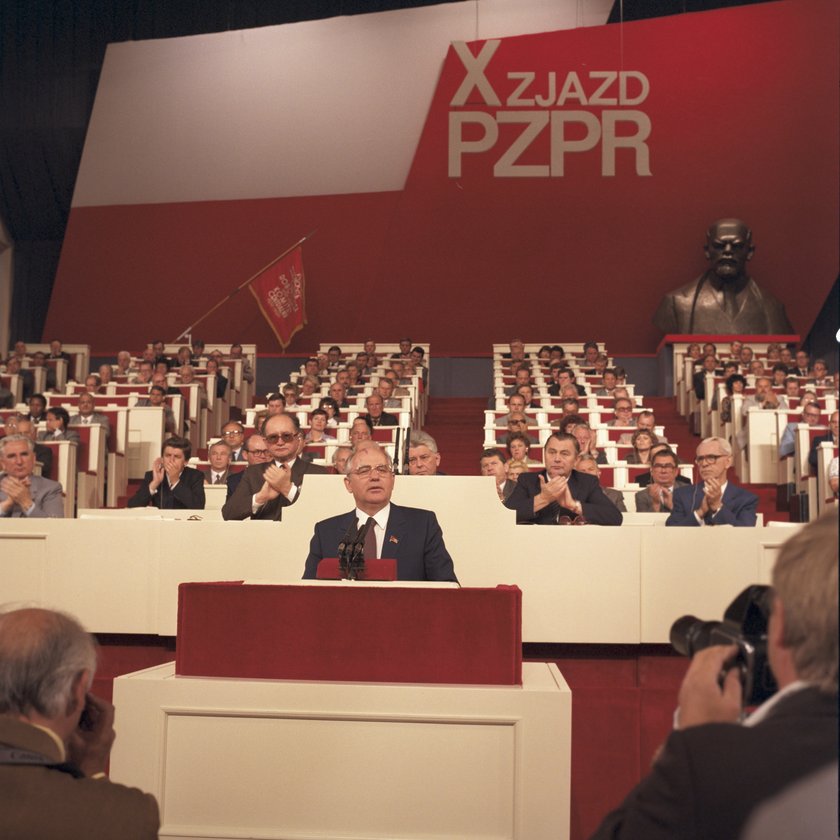 Gorbaczow pouczał Polaków, że nie znają historii. "Źle się stało dla was"