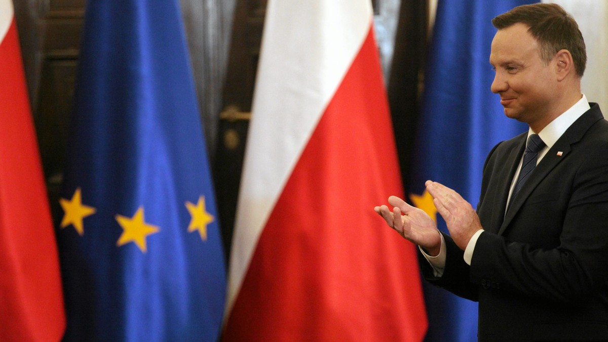 WSA odrzucił skargi na odmowę prezydenta ws. powołania sędziów - Wiadomości WSA odrzucił skargi na odmowę prezydenta ws. powołania sędziów - Wiadomości