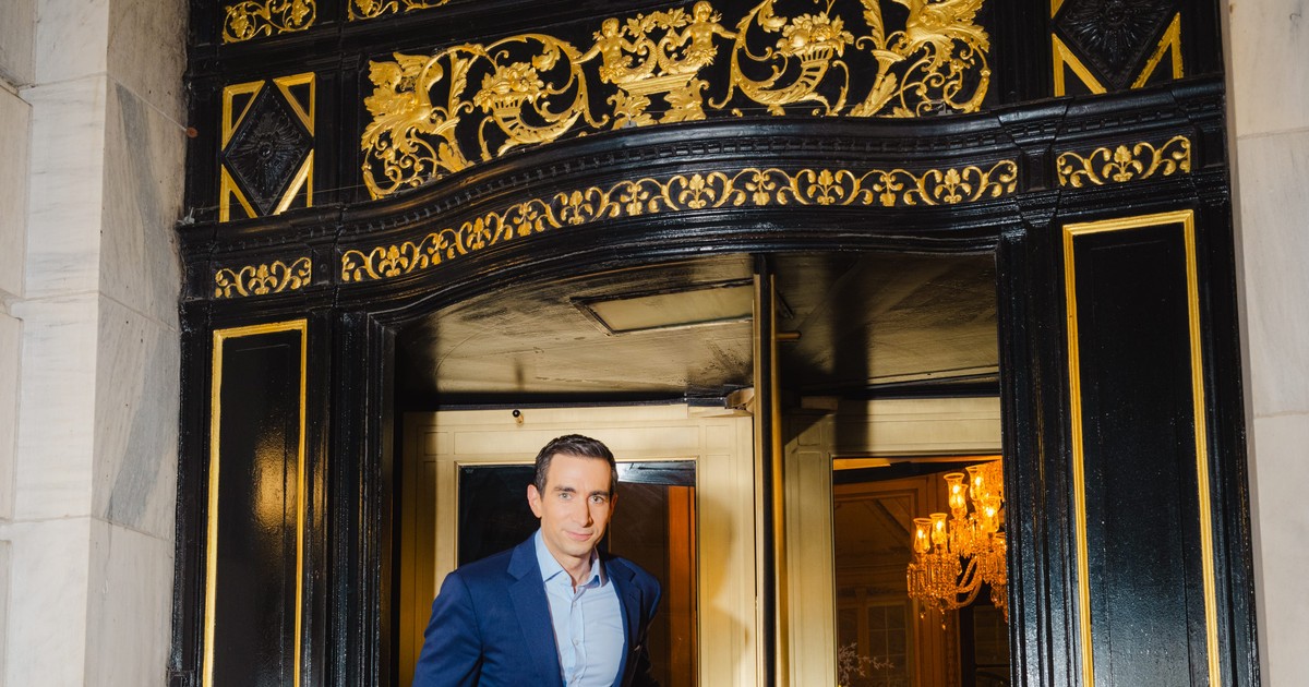 After studying history's biggest crashes, Andrew Ross Sorkin tells us ...