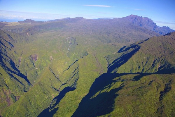Reunion - wyspa pięknych plaż i gór - Podróże