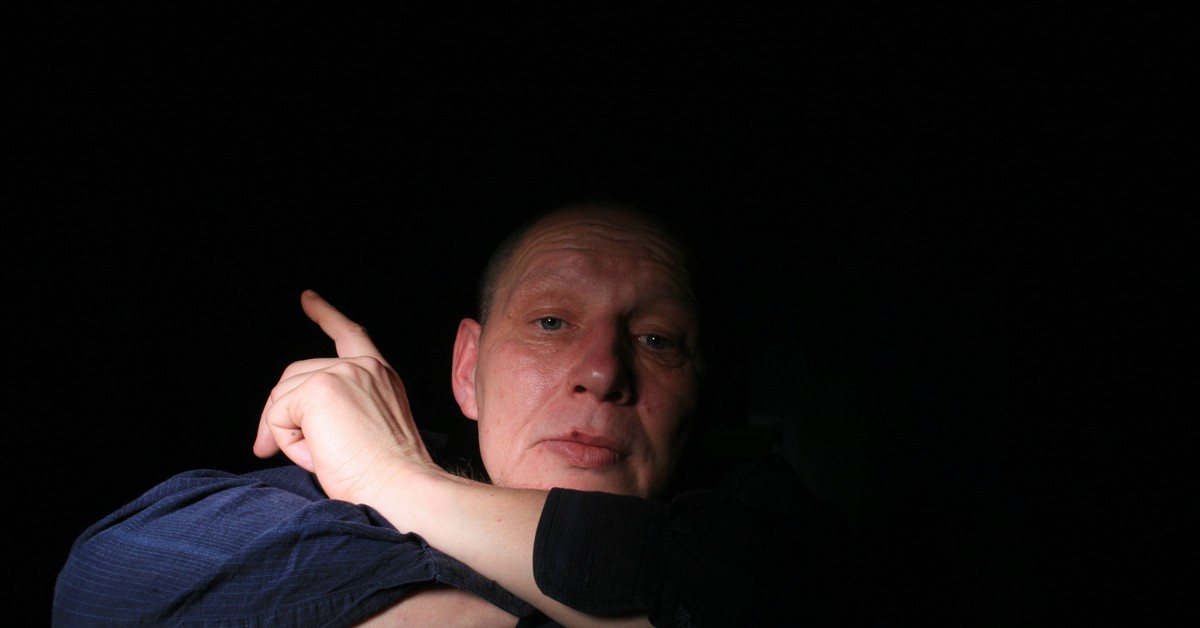 Jasnowidz Jackowski wie, gdzie jest Jacek Jaworek? Dotknął jego czapki ...