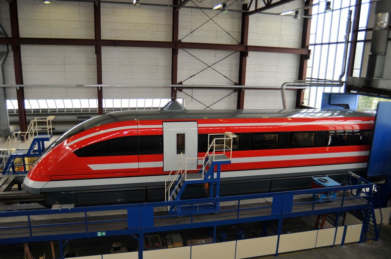 Maglev: pociągi unoszące się nad ziemią z zawrotną prędkością - Forsal.pl