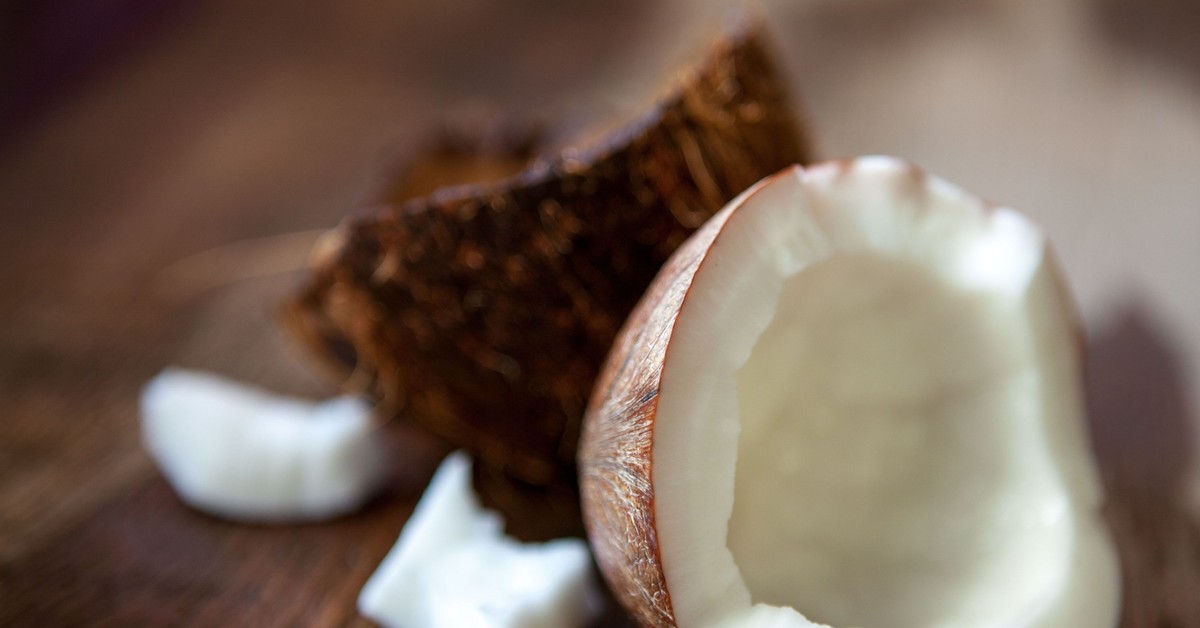 Sprzedawał kokosy na plaży. Dostał 10 tys. euro kary - Forsal.pl